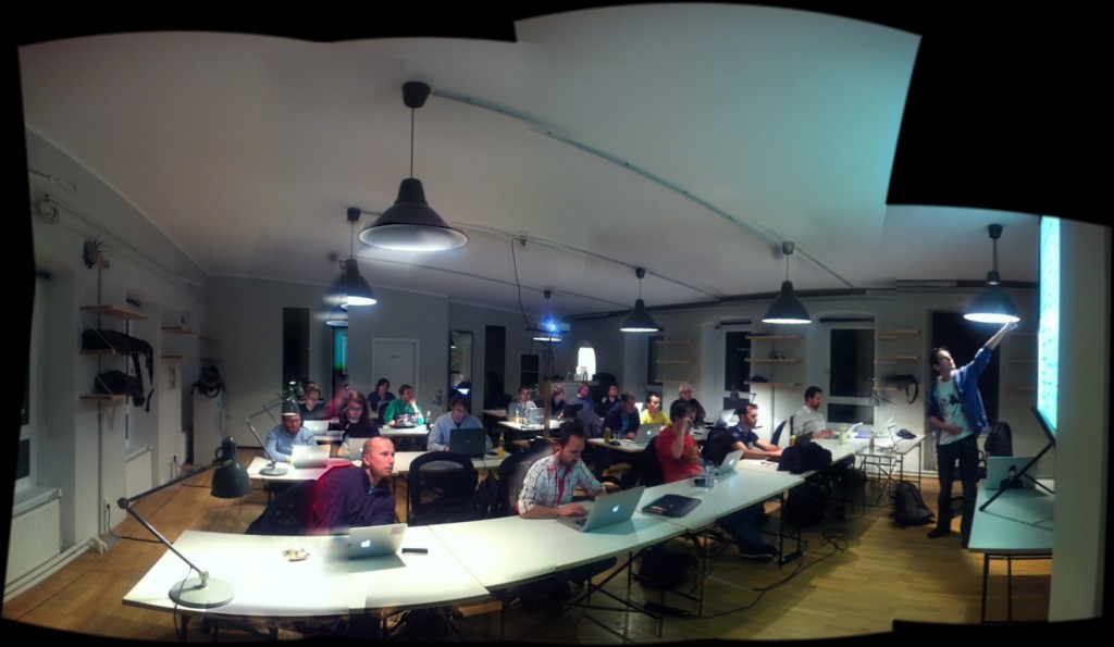 Scala coding competition: Akka and the Prisoner's Dilemma